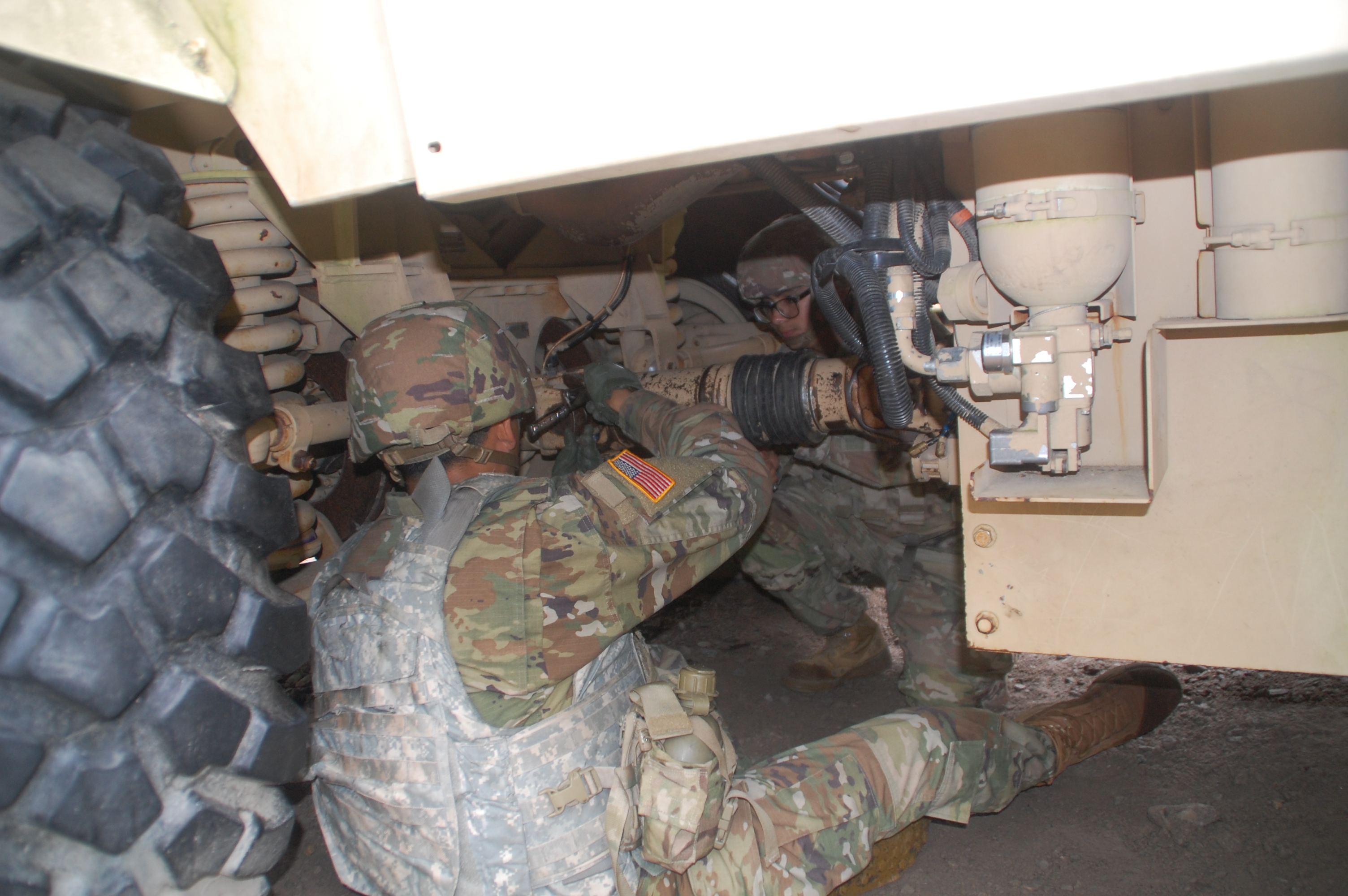 91B10 Wheeled Vehicle Mechanic, Wheel Maintenance Training Department ...